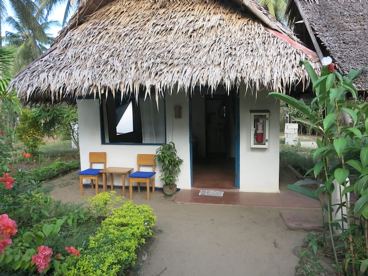 Sugar Beach Paradise - Cozy Retreat With Starlink - Sipalay
