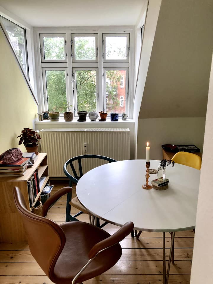 Baggårdslejlighed Midt I Aarhus! - Aarhus