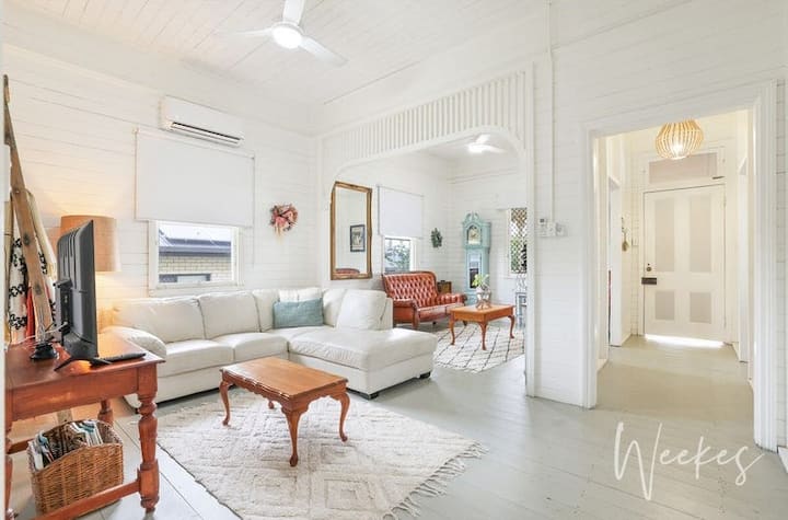 Oakmore Cottage Charming Queenslander Close To Cbd - Bundaberg Central