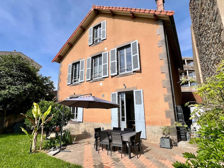 Chambre En Centre Ville Au Calme - Issoire