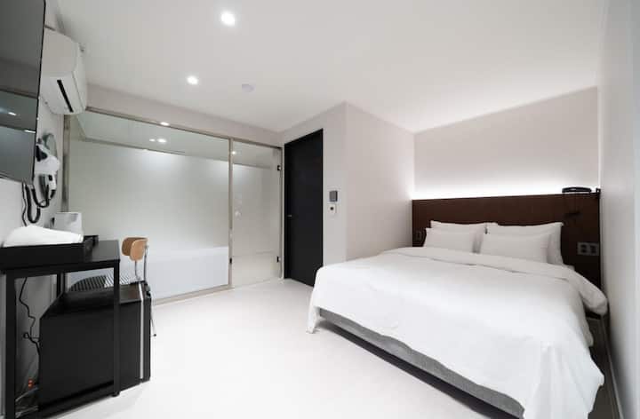 크림호텔-프리미엄(주차가능) - 평내동