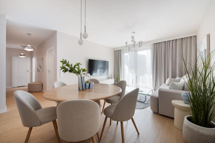 Shipyard | Foodhall Montownia | ŻUrawie C192 - 그다인스크