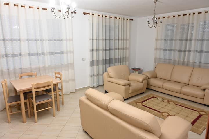 Iris Apartaments - Shëngjin