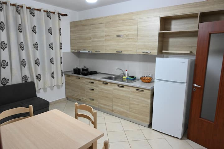 Iris Apartaments - Shëngjin