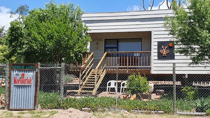 Hoennerhok Charming Farm Cottage - Municipalità locale di Oudtshoorn