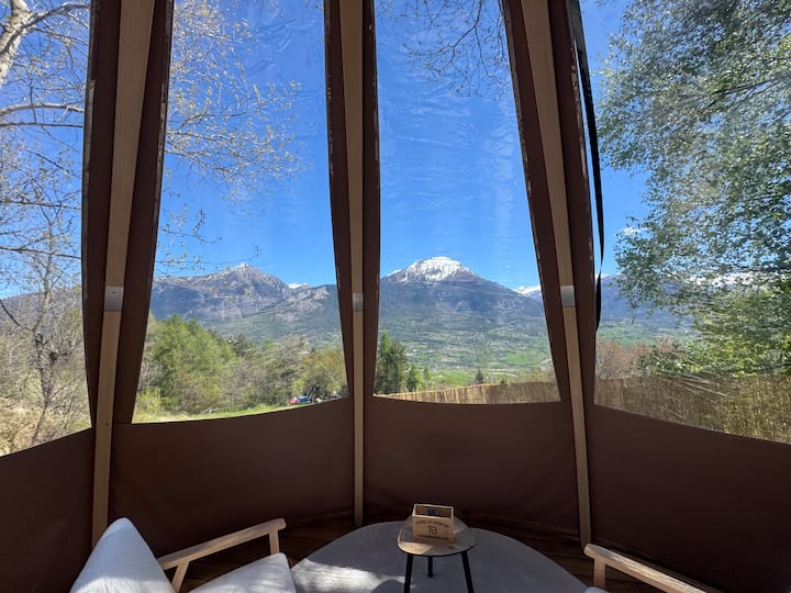 Nuit Insolite En Wigwam Bulle - Embrun