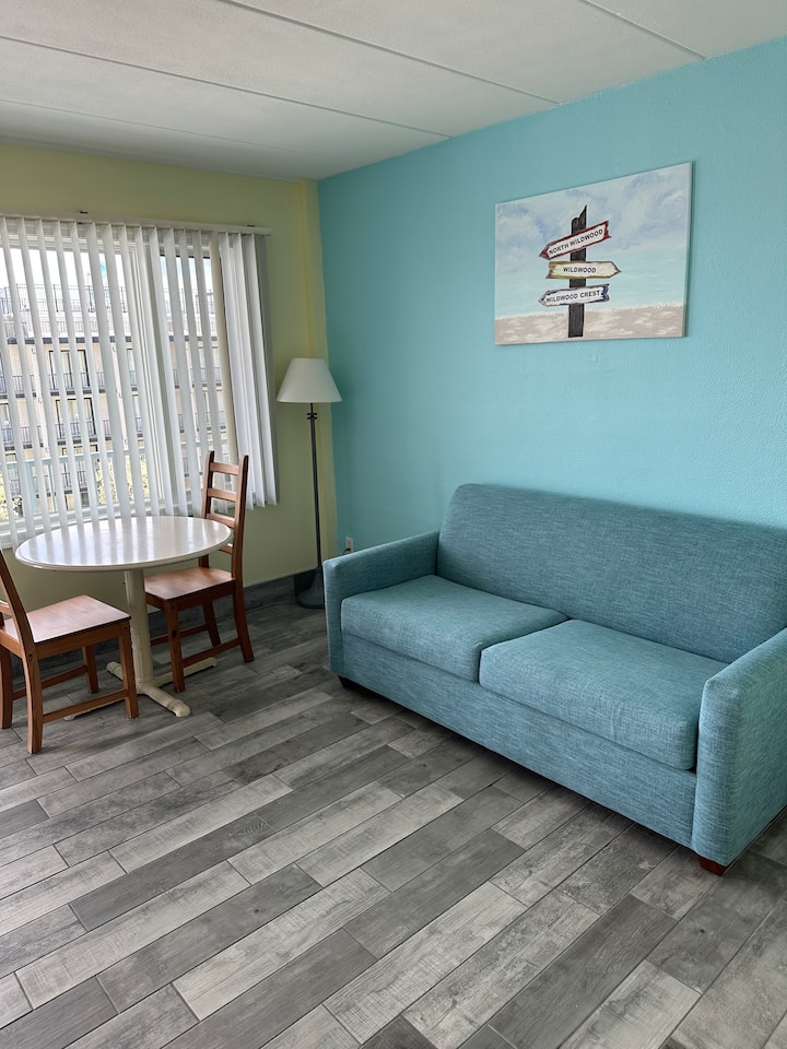 Royal Canadian Motel-family Suite W/ Kitchen - Wildwood, NJ