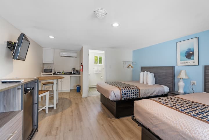 2 Beds Suite - Ogunquit, ME