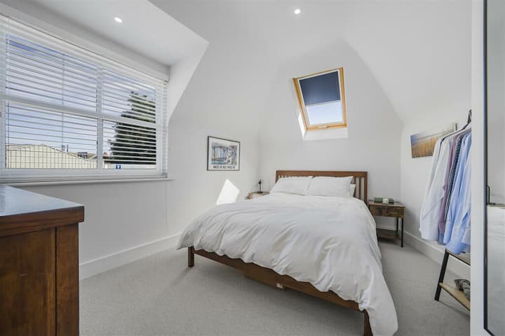 The Bakery - Twickenham