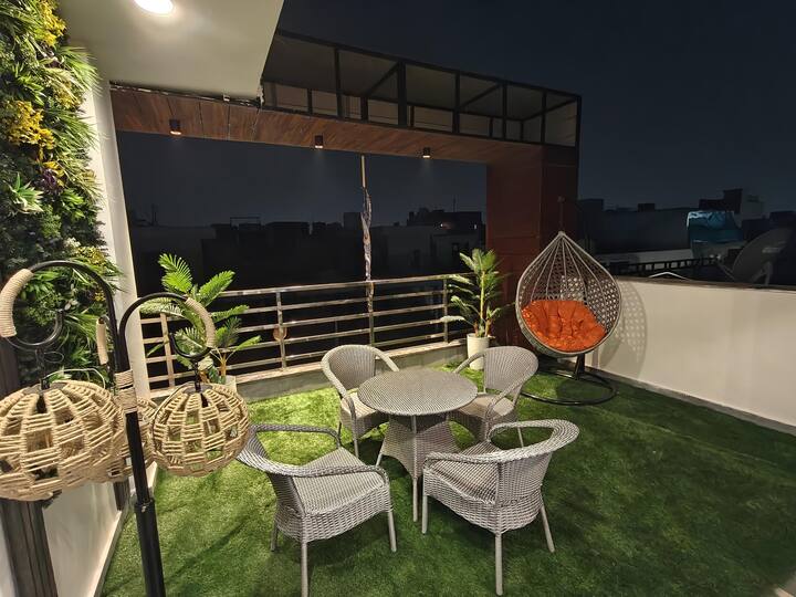 Predators's Terrace |Sky View| - Delhi