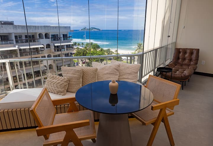 Charmoso Ap Na Barra - Ar,  Piscina, Pé Na Areia - Brasil