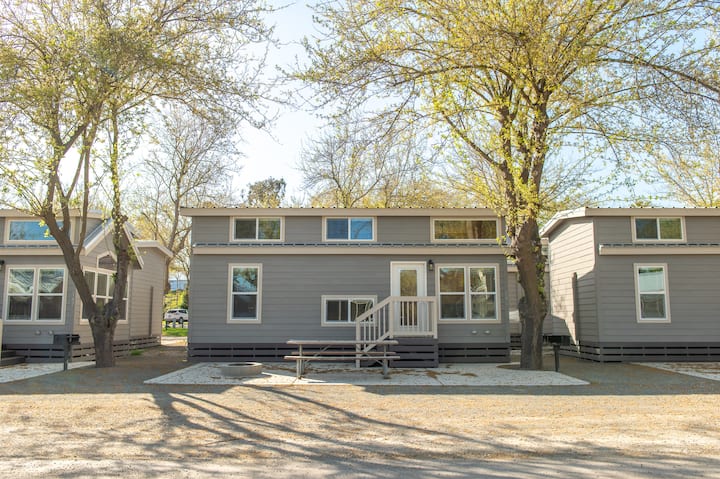 Ranger Smith Loft Cottage - California