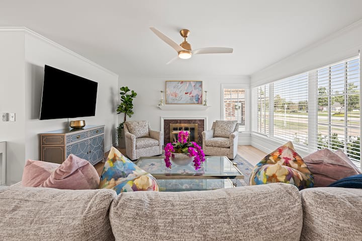 Nichols Hills Charmer (30 Day Minimum) - Oklahoma City, OK