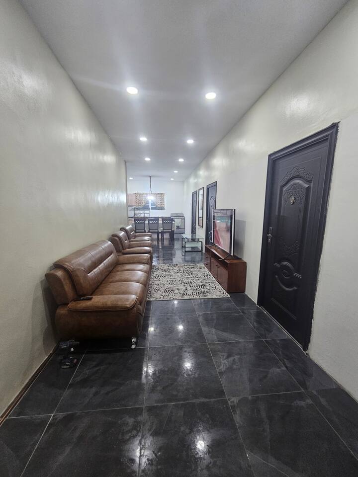 Spacious 4br Retreat! - Guyana