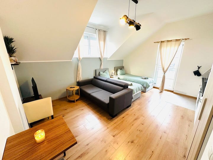 1 Min To Metro U1 I Balcony I 20 Min To Inner City - Wien