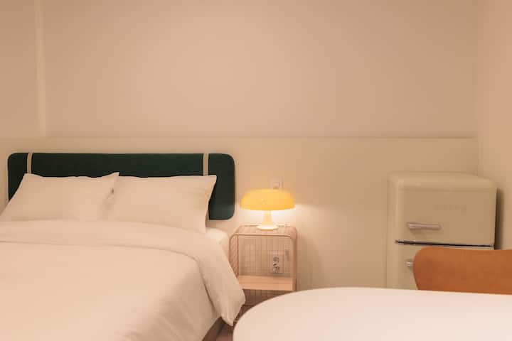 Weco Stay Cheongnyangni (Standard Double) - Seoul