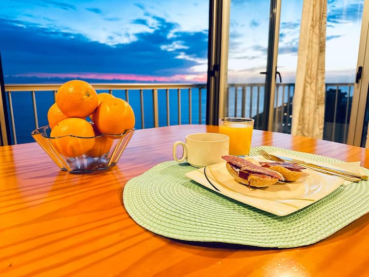 Oceanfront Apartment With Panoramic Seaview - El Perelló