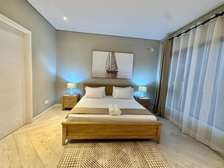 1 Roma By The Cubes - Executive King - Lusaka