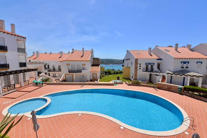 Paddle - Sea View Apartment - São Martinho do Porto