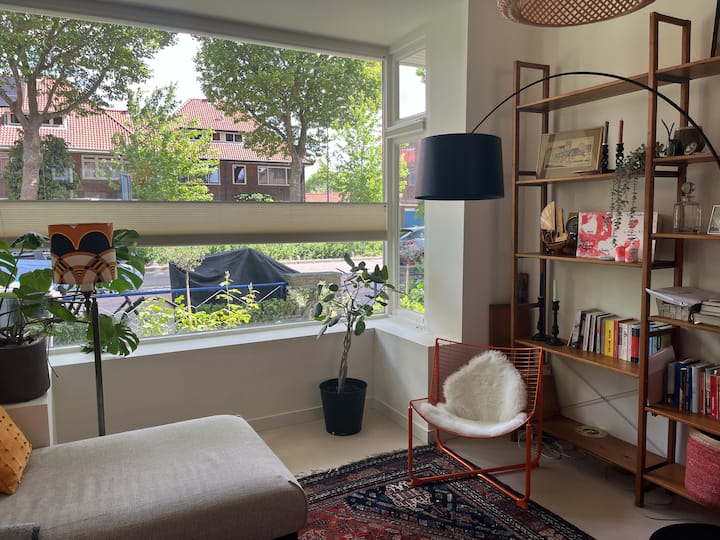 Stijlvol En Gezellig Gezinshuis - Haia