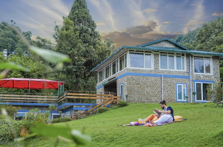 5br Royal Himachali Retreat With Private Spring - Kasauli