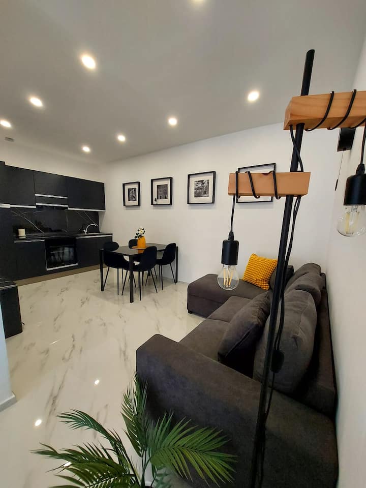 The Stone Loft Cuccureddu - Girasole