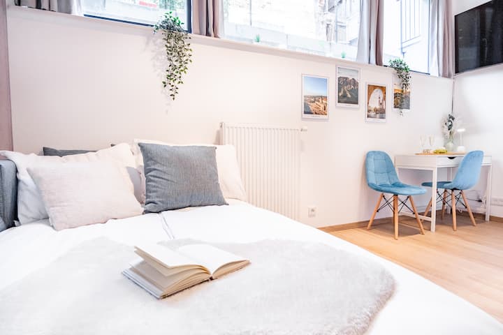 Iron Apartments - 4 - Kraków