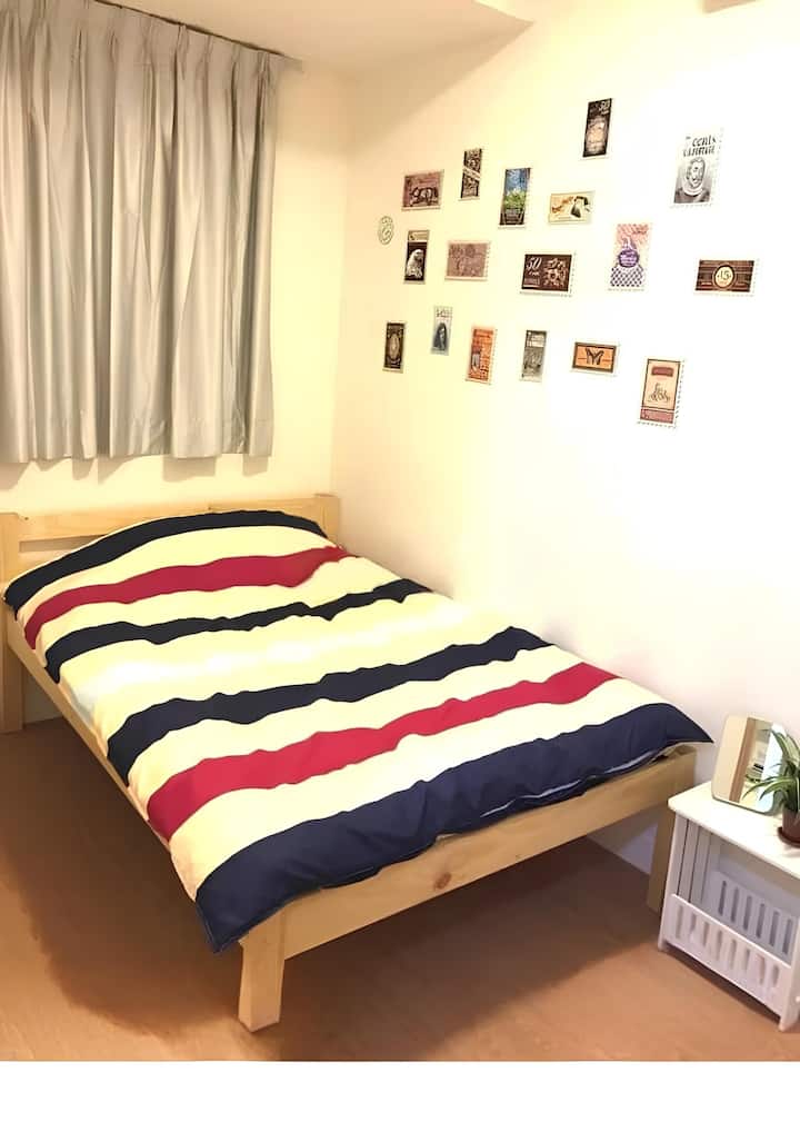 1舒適雙人房 ! 鄰近本土特色景點 ! 十秒到地鐵站! - 深水埗