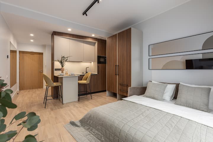 Modern Studio | Balcony | Peaceful Center Area - Riga