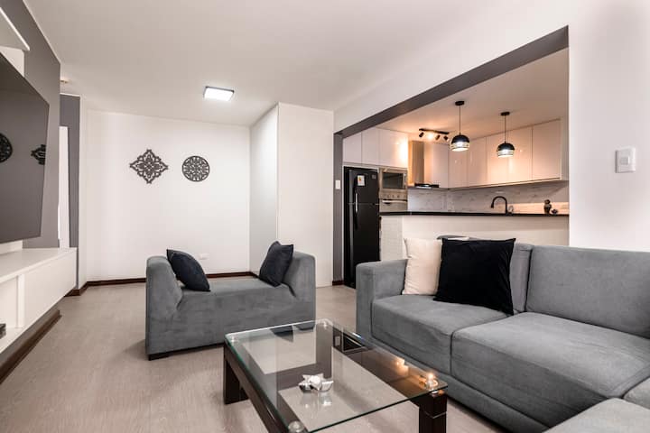 Renovated Apartment In The Heart Of Miraflores - Lima
