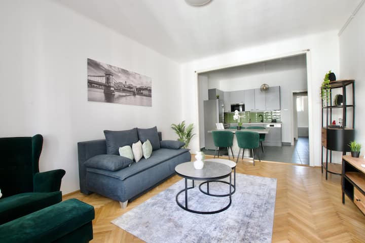 Premium Apartment By Hi5- Green Spot - Boedapest