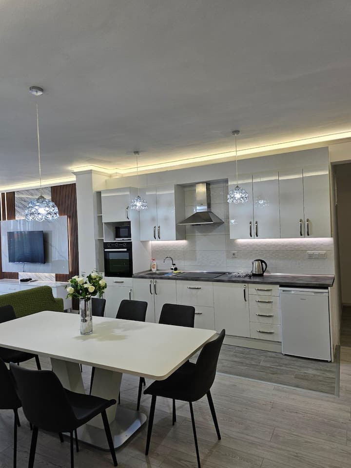 Kings Apartments By Ilidža Sky - Sarajevo