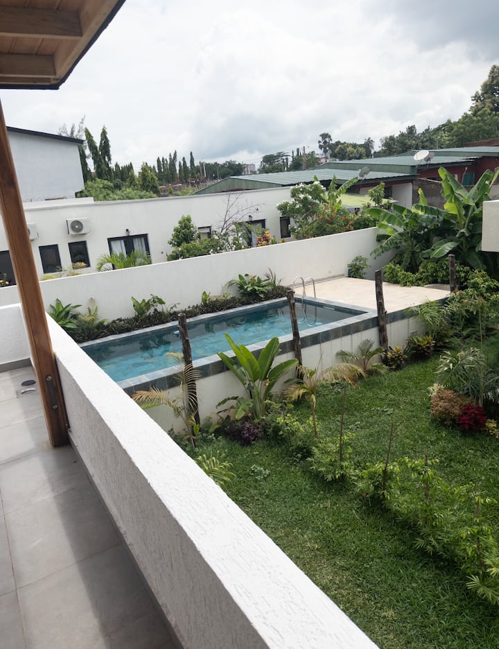 Pavillon Y1, Villa 5 Chambres Avec  Piscine - Côte d'Ivoire