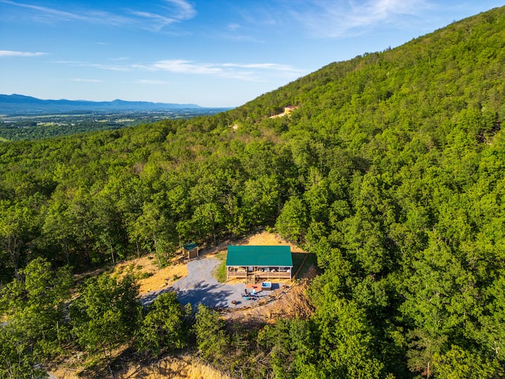 Shenandoah Mt. Cabin W/ Hot Tub, Game Room - Shenandoah, VA