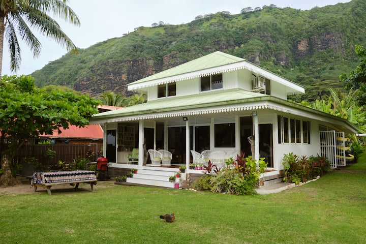 Villa Vaihere, Bord De Mer - French Polynesia