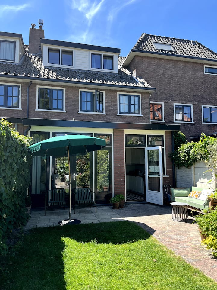 Familyhouse Close To Heathlands And Amsterdam - Naarden