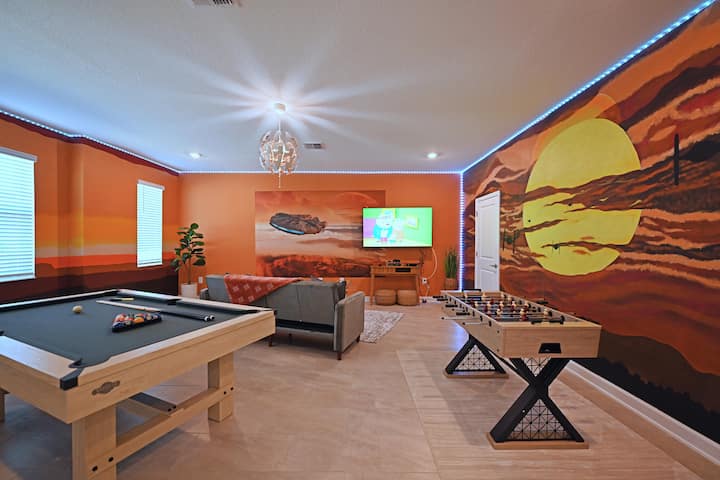 Lux 9 Bd Lakeside Villa W/pool/game Room. Nr Parks - Kissimmee, FL