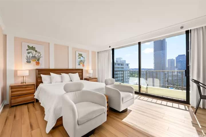 Ocean View Wyndham 4 Star Resort/free Parking - Honolulu, HI