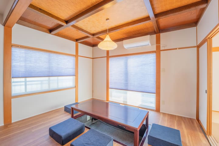 Bbq＆シアター｜駐車場4台無料｜焼酎飲み放題｜150㎡｜ 最大15名宿泊可能 - Matsumoto