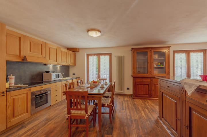 Casa Jasmine - Relax Con Vista Sulle Montagne - Courmayeur