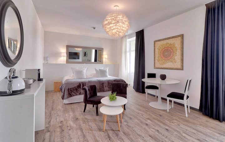 Hotel Belfry & Spa - Junior Suite Vue Sanctuaire - Lourdes