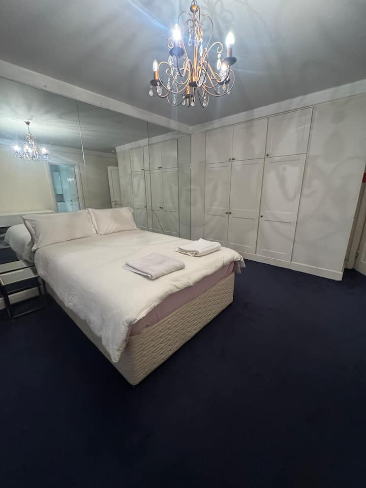 The Hyde Park Haven - London - London