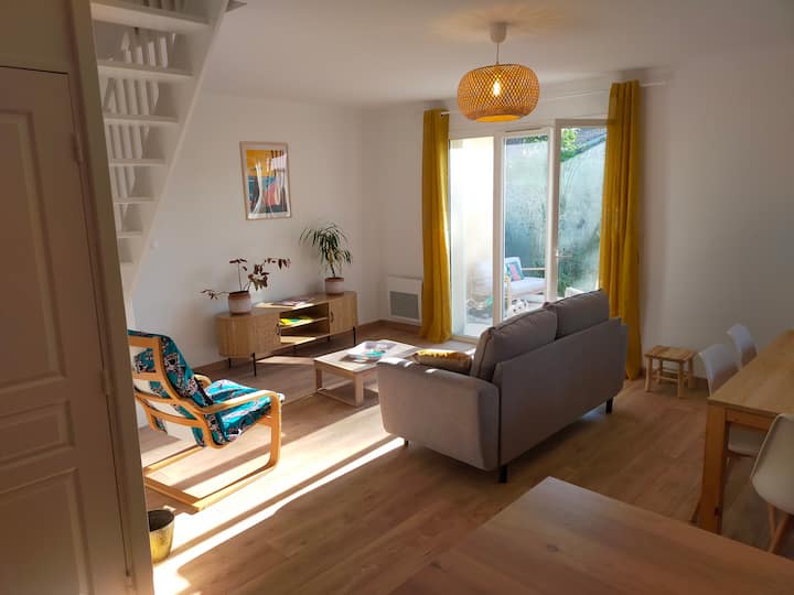 Maison De Vacances Avec Jardin Au Calme - Lacanau