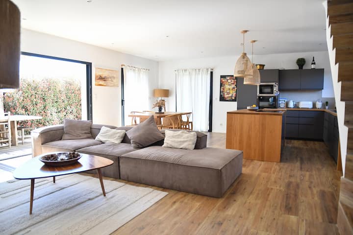 Maison Moderne Et Lumineuse - Le Lavandou