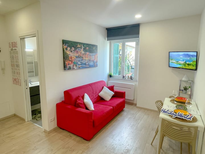 La Casa Di Tommi By Holiday World - Savona