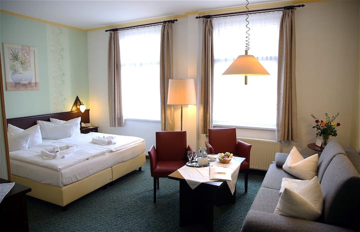 Conne L - Hotel Alt-connewitz - Leipzig