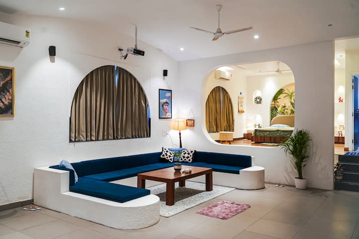 Zoe | Cozy Escape +Big Projector - Amritsar