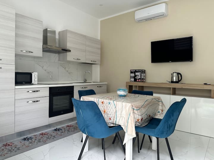 Appartamento Luminoso Con Patio - Agropoli