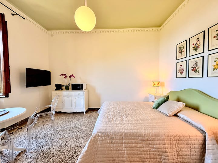 Villa Ferrini Camera Privata - Massa Marittima