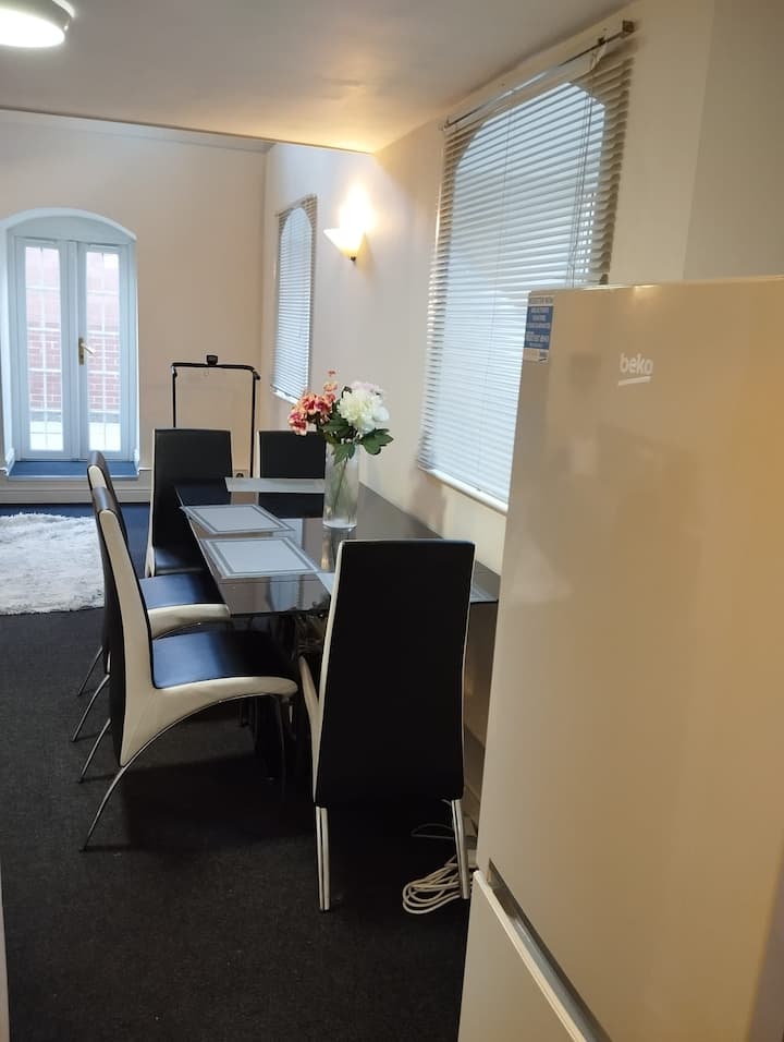 Cozy Loft In Derby- Free Parking - イギリス ダービー